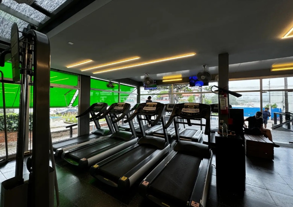 Perfil Gym renueva su segundo gimnasio en Punta del Este - Mercado Fitness